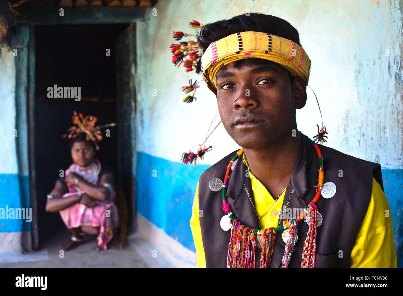 Baiga tribe hi-res stock photography and images - Alamy