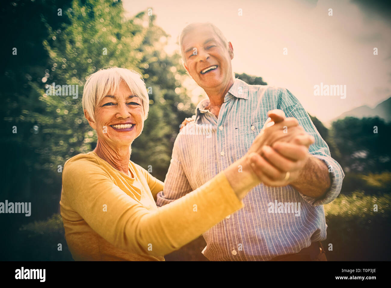 Elderly women dancing hi-res stock photography and images - Alamy