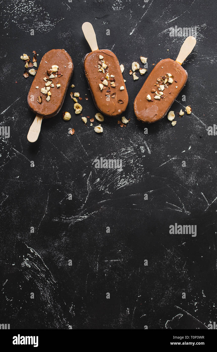 Chocolate ice cream popsicles Stock Photo - Alamy