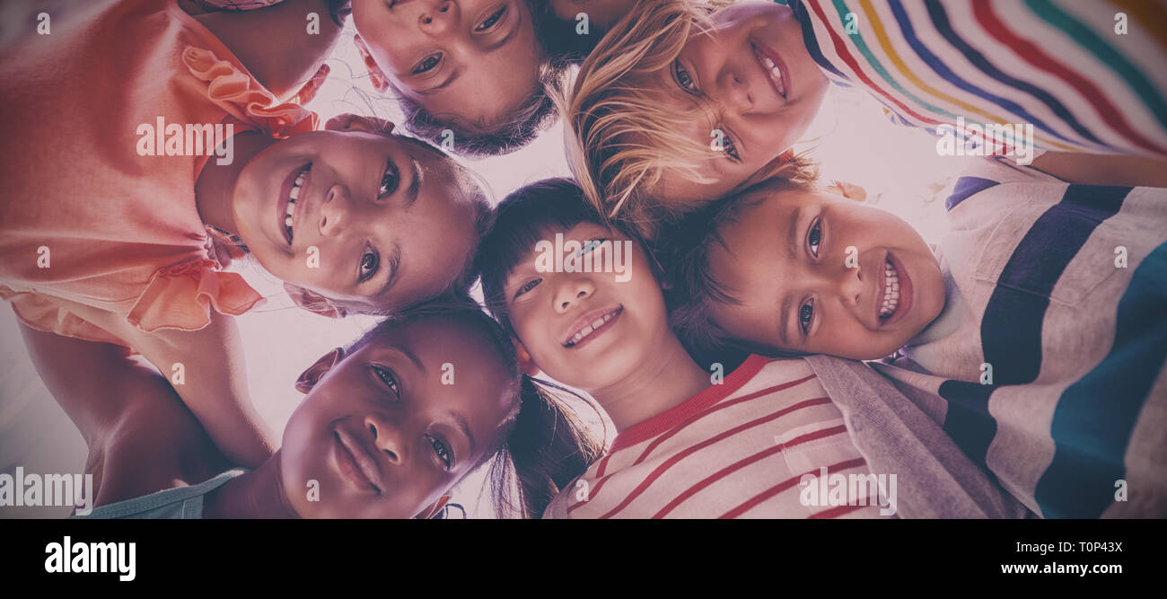 Schoolkids hi-res stock photography and images - Alamy