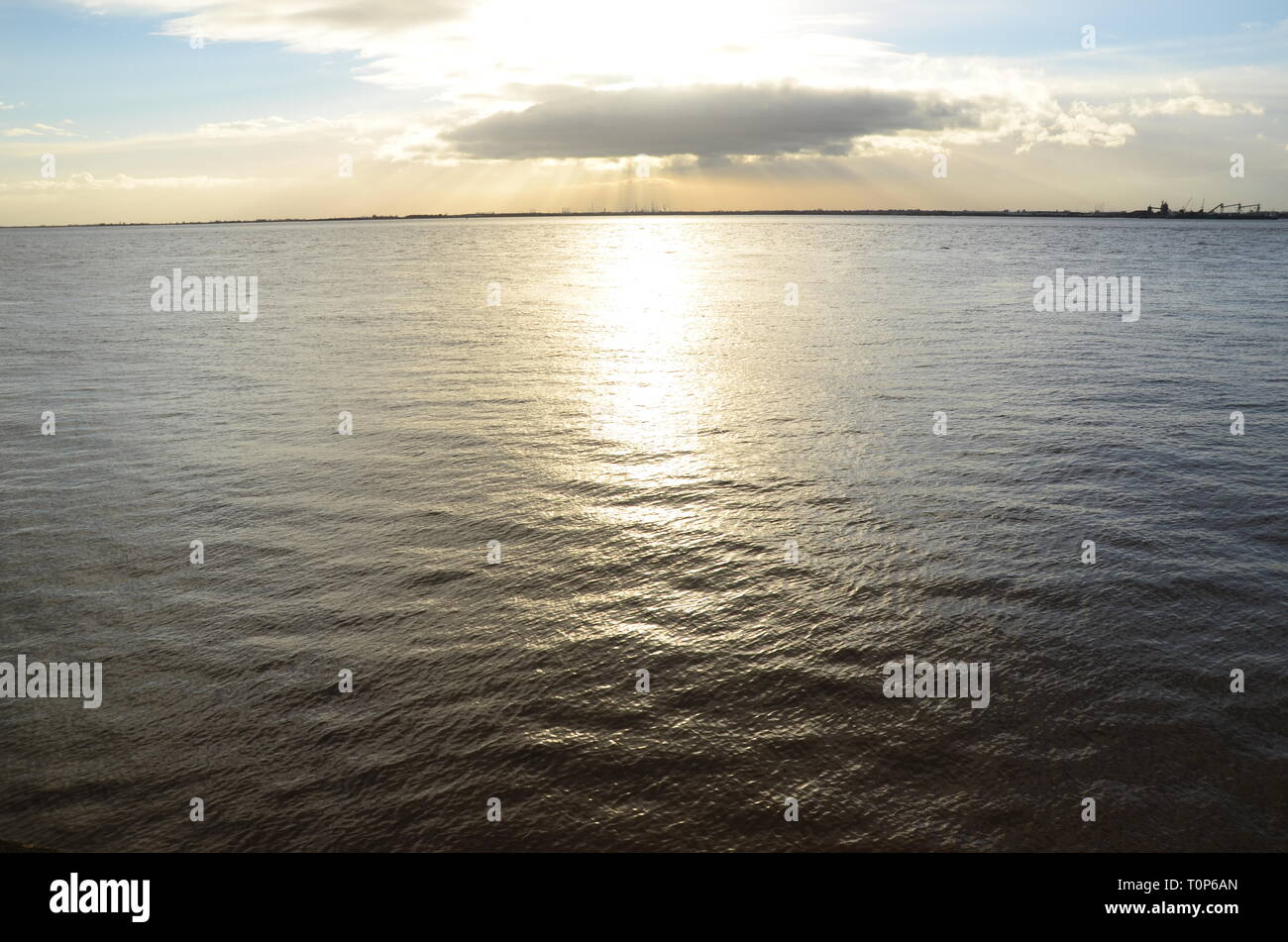 humber estuary, river humber Stock Photo - Alamy
