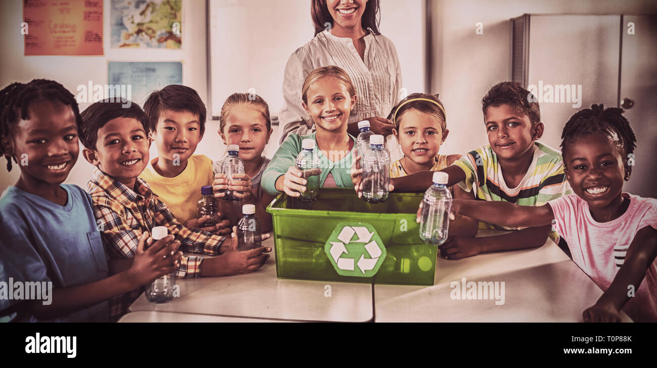School recycling plastic hi-res stock photography and images - Alamy