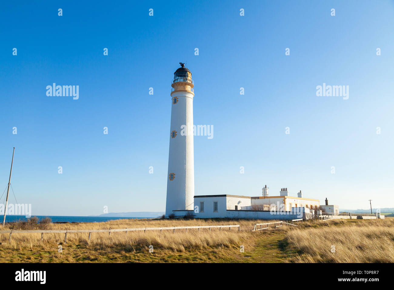 Barns Ness Lighthouse near Dunbar Scotland Stock Photo - Alamy