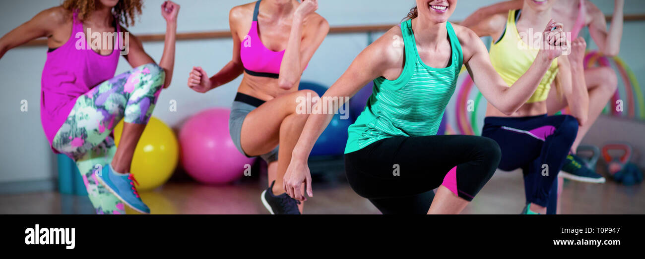 Group of chinese women hi-res stock photography and images - Alamy