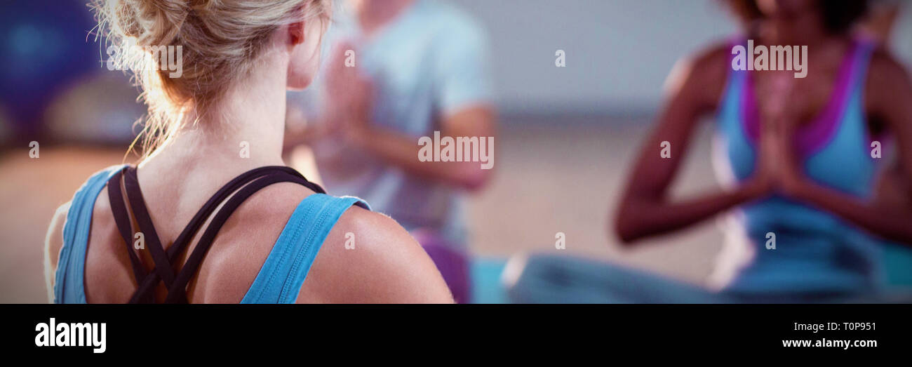 Yoga instructor female man hi-res stock photography and images - Alamy