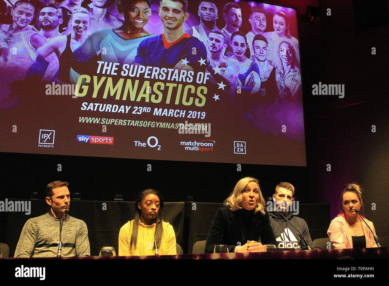 Gymnastics judges hi-res stock photography and images - Alamy