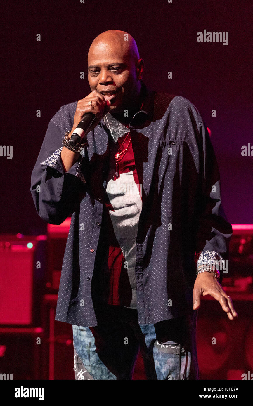 News arts hendrix hi-res stock photography and images - Alamy