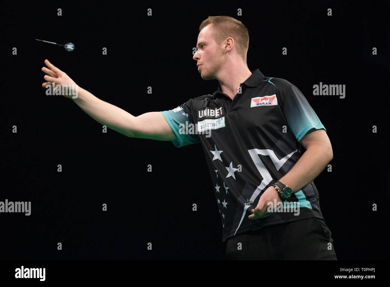 Berlin, Germany. 21st Mar, 2019. The German Dartprofi Max Hopp in ...