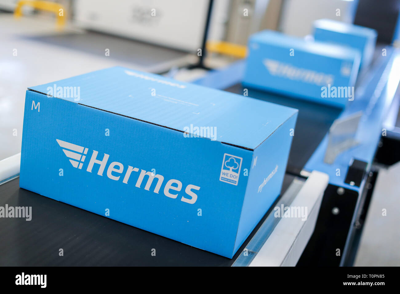 Hermes logistics group hi-res stock photography and images - Alamy