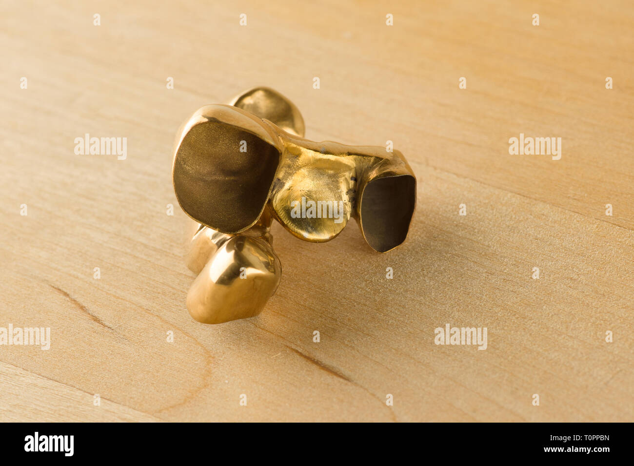 Steel artificial dental crown for dentition restoration coated nitride ...