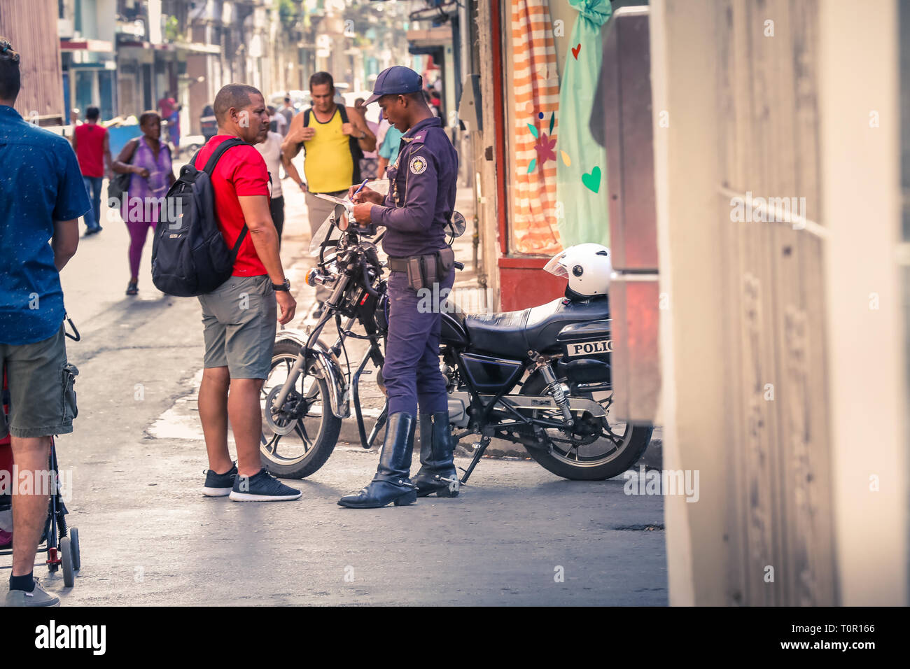 Cuba police car hi-res stock photography and images - Alamy