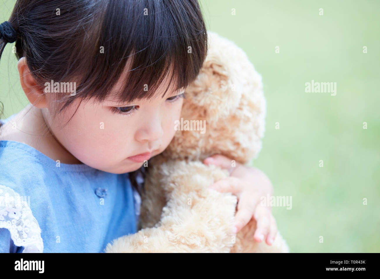Lonely japanese girl hi-res stock photography and images - Alamy