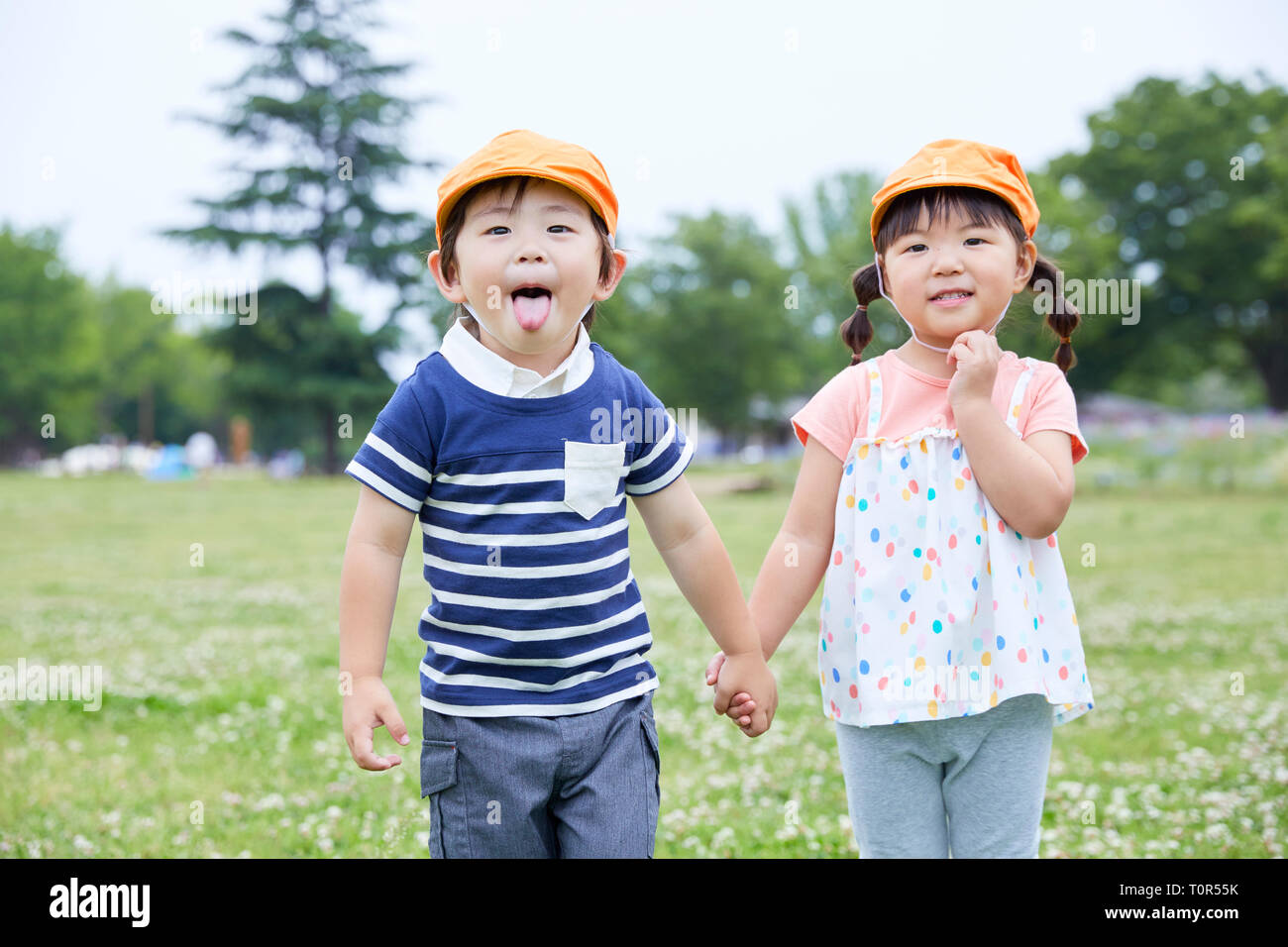 Japanese kids at a city park Stock Photo - Alamy