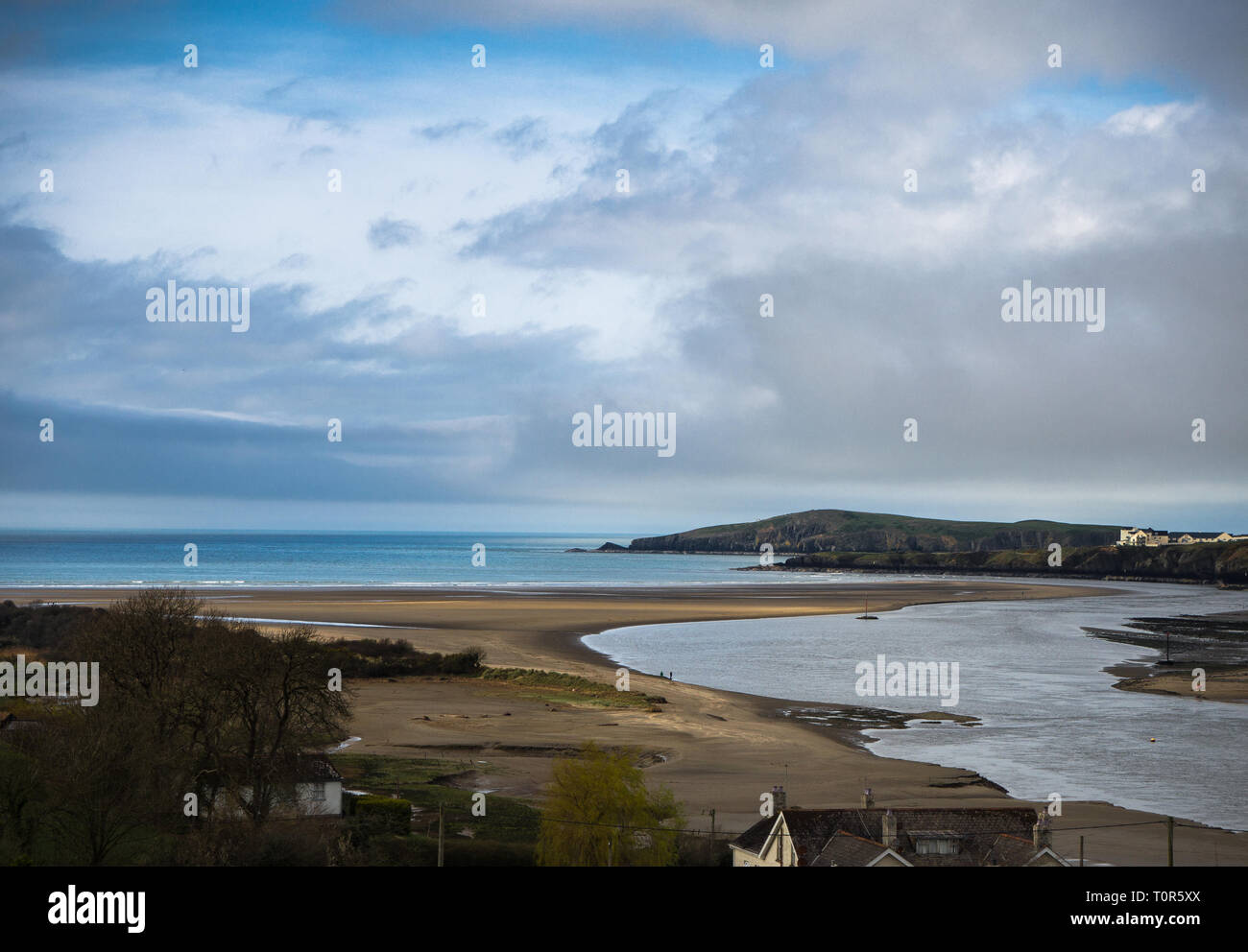 Poppit sands dogmaels hi-res stock photography and images - Alamy