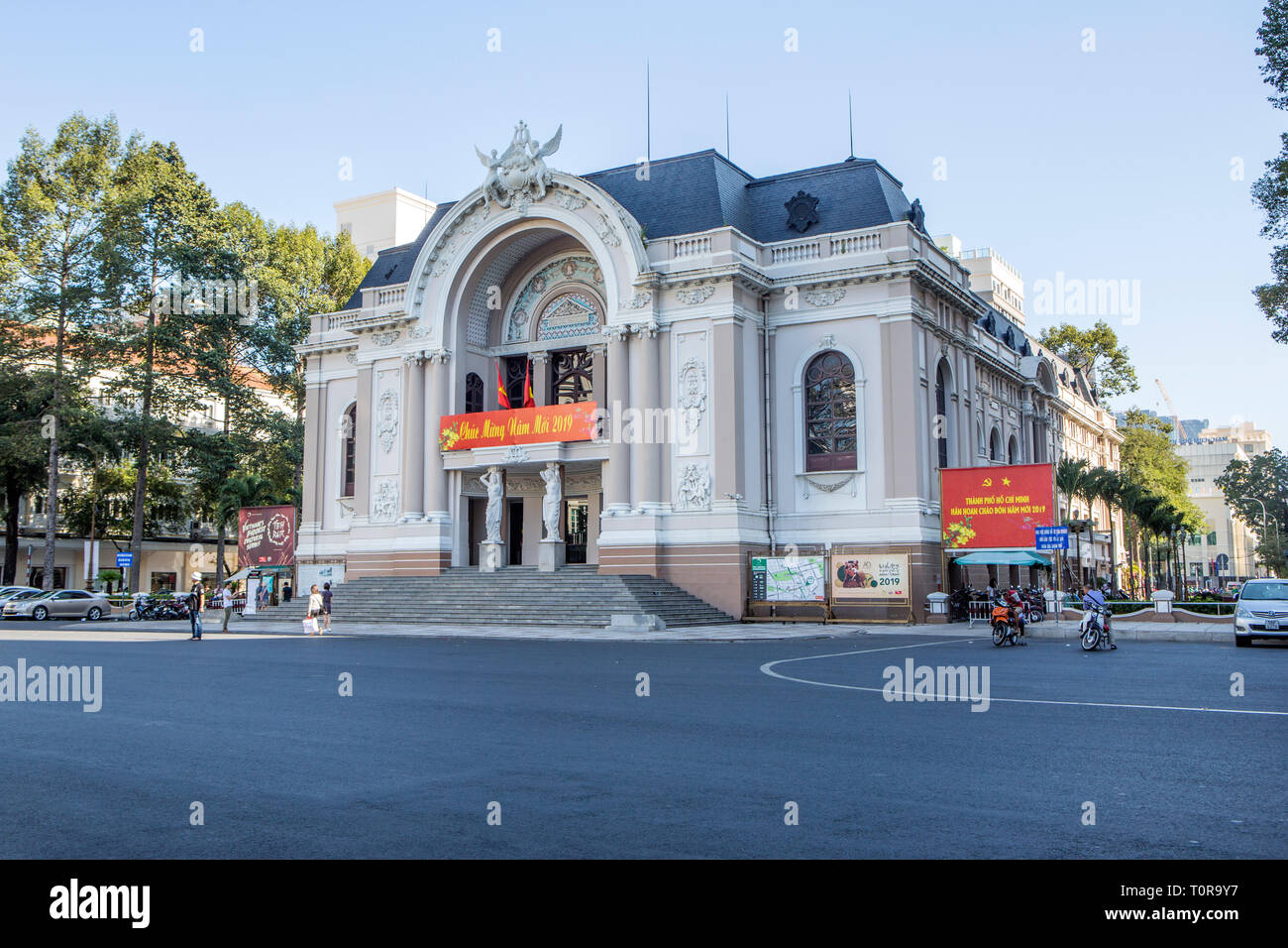 Saigon Municipal Opera House, Ho Chi Minh City, Vietnam Stock Photo - Alamy