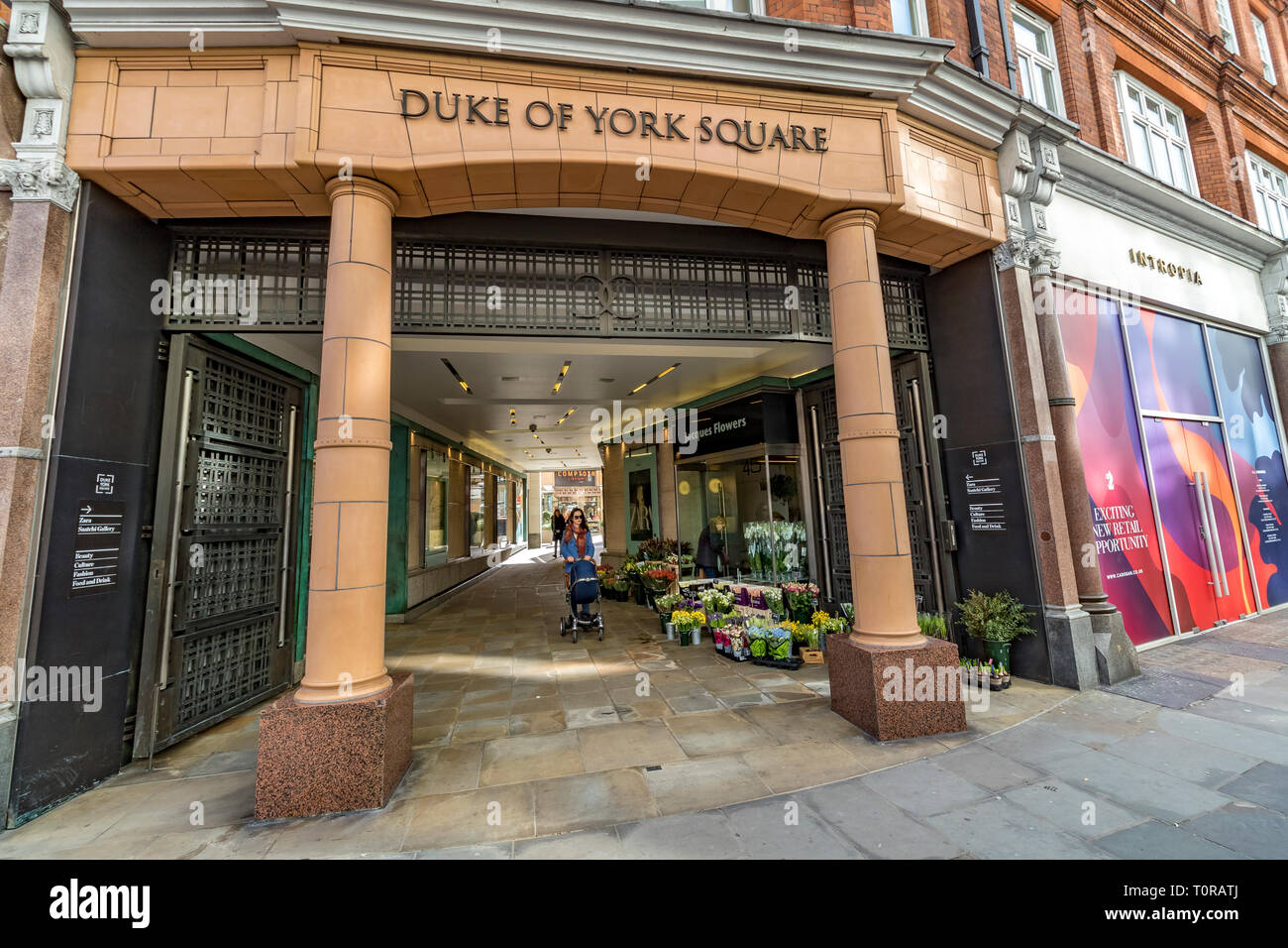 Kings Square York High Resolution Stock Photography and Images - Alamy
