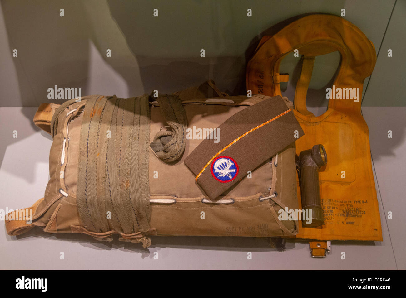 Life jacket display hi-res stock photography and images - Alamy