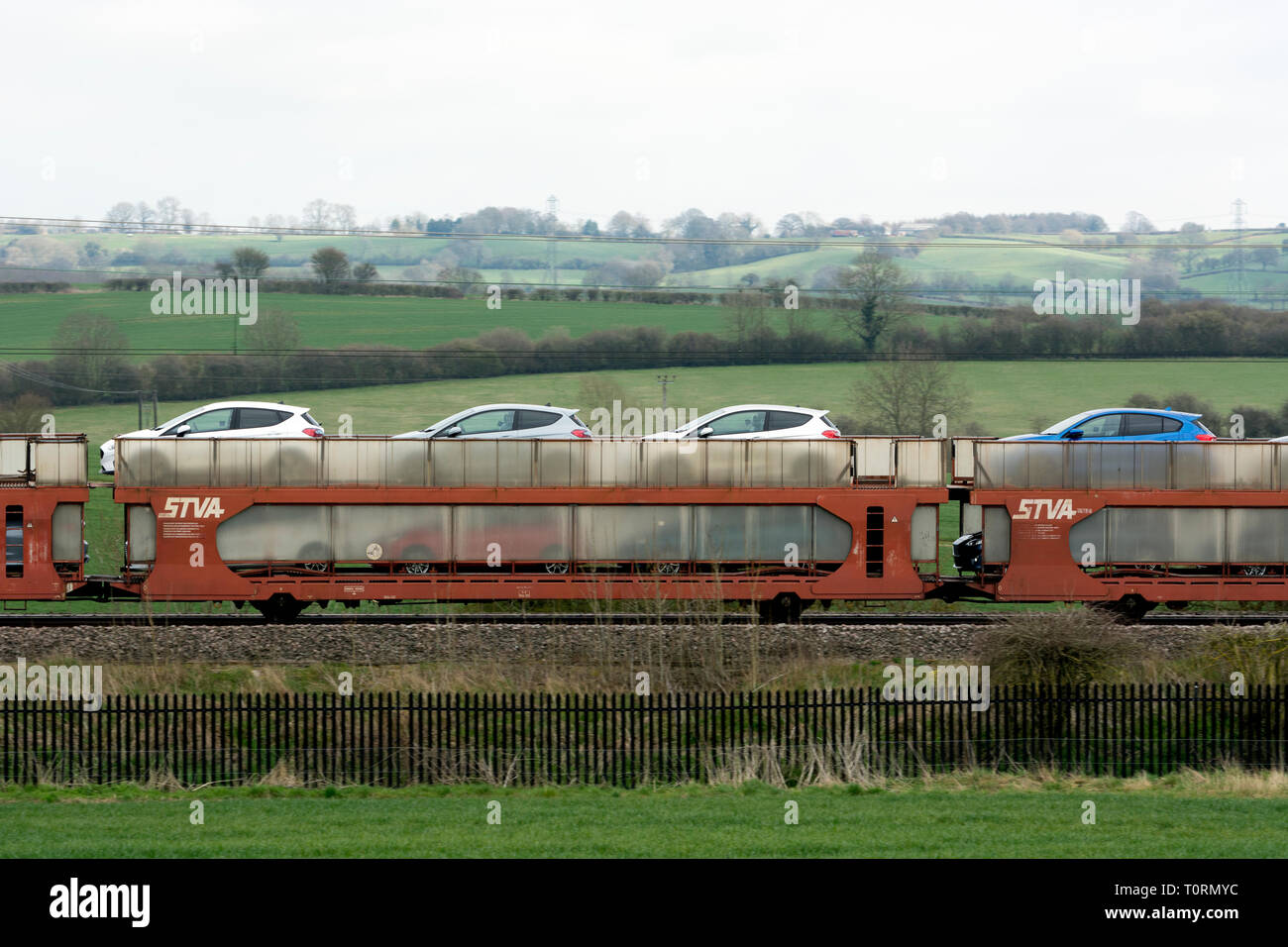 Cars trains hi-res stock photography and images - Alamy