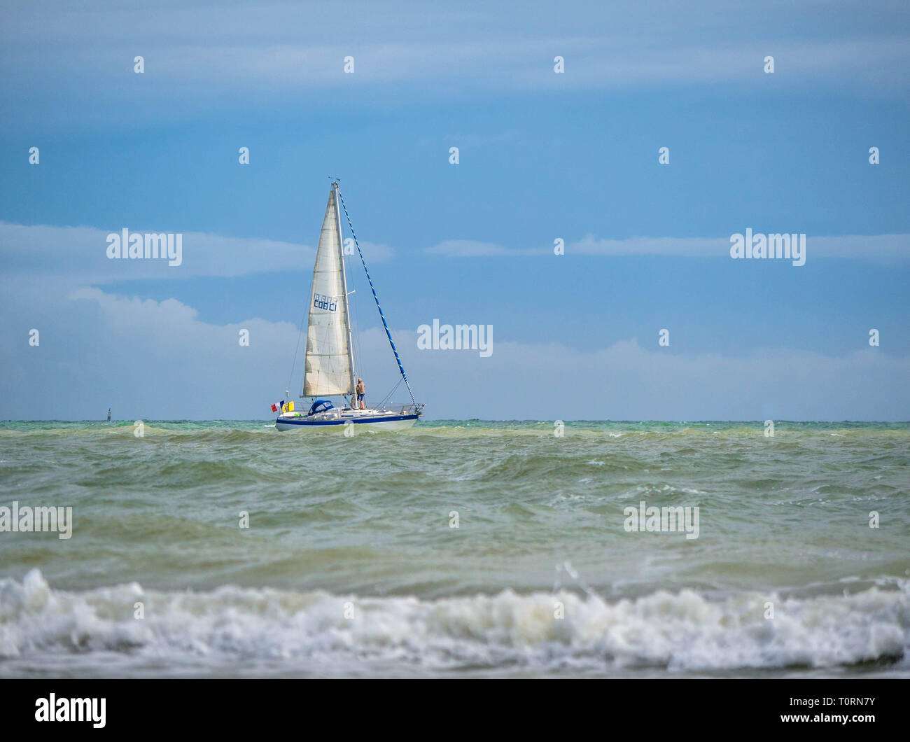 Offshore activity hi-res stock photography and images - Alamy