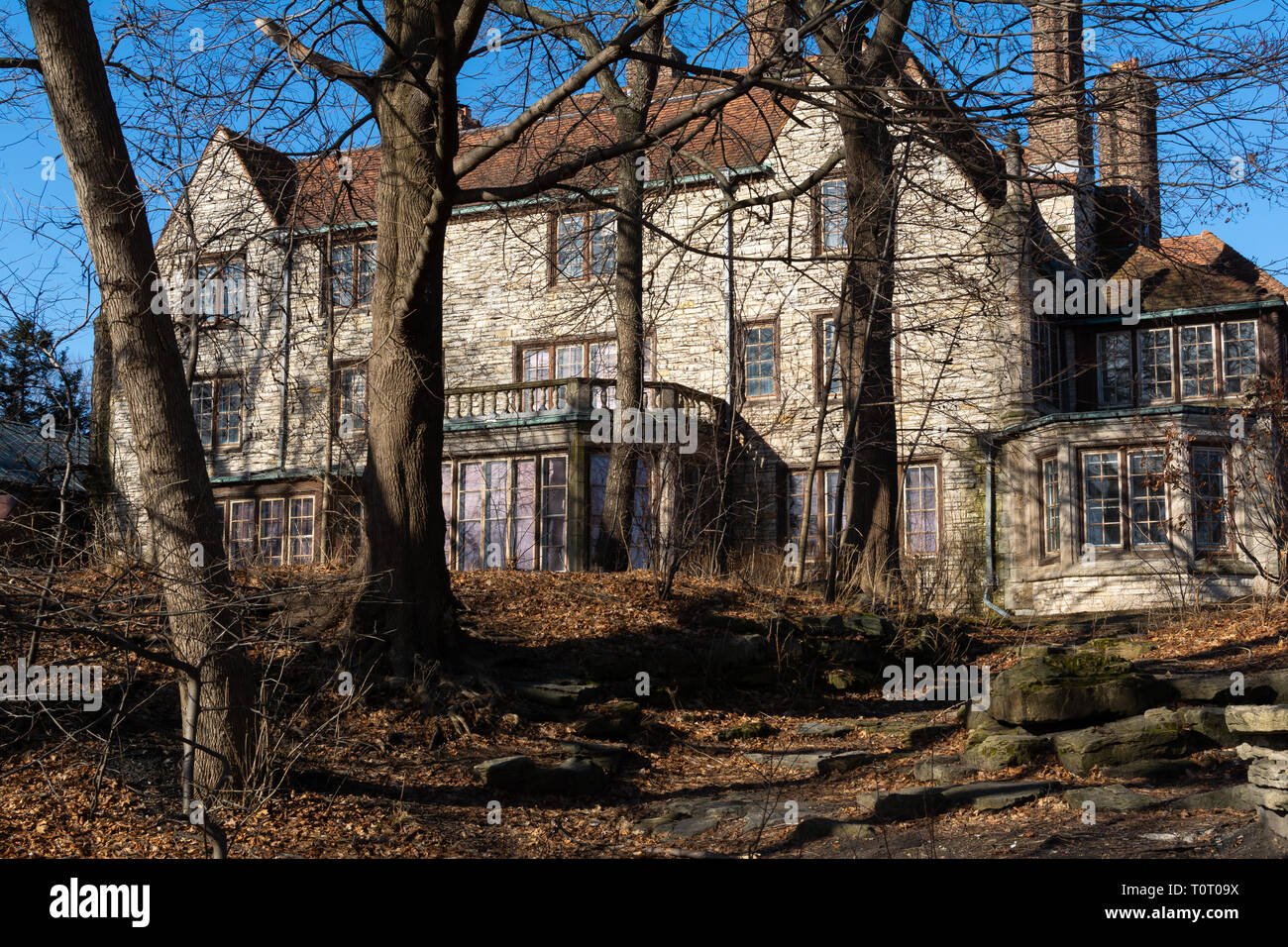Stone path leading to old lighthouse and building Stock Photo - Alamy