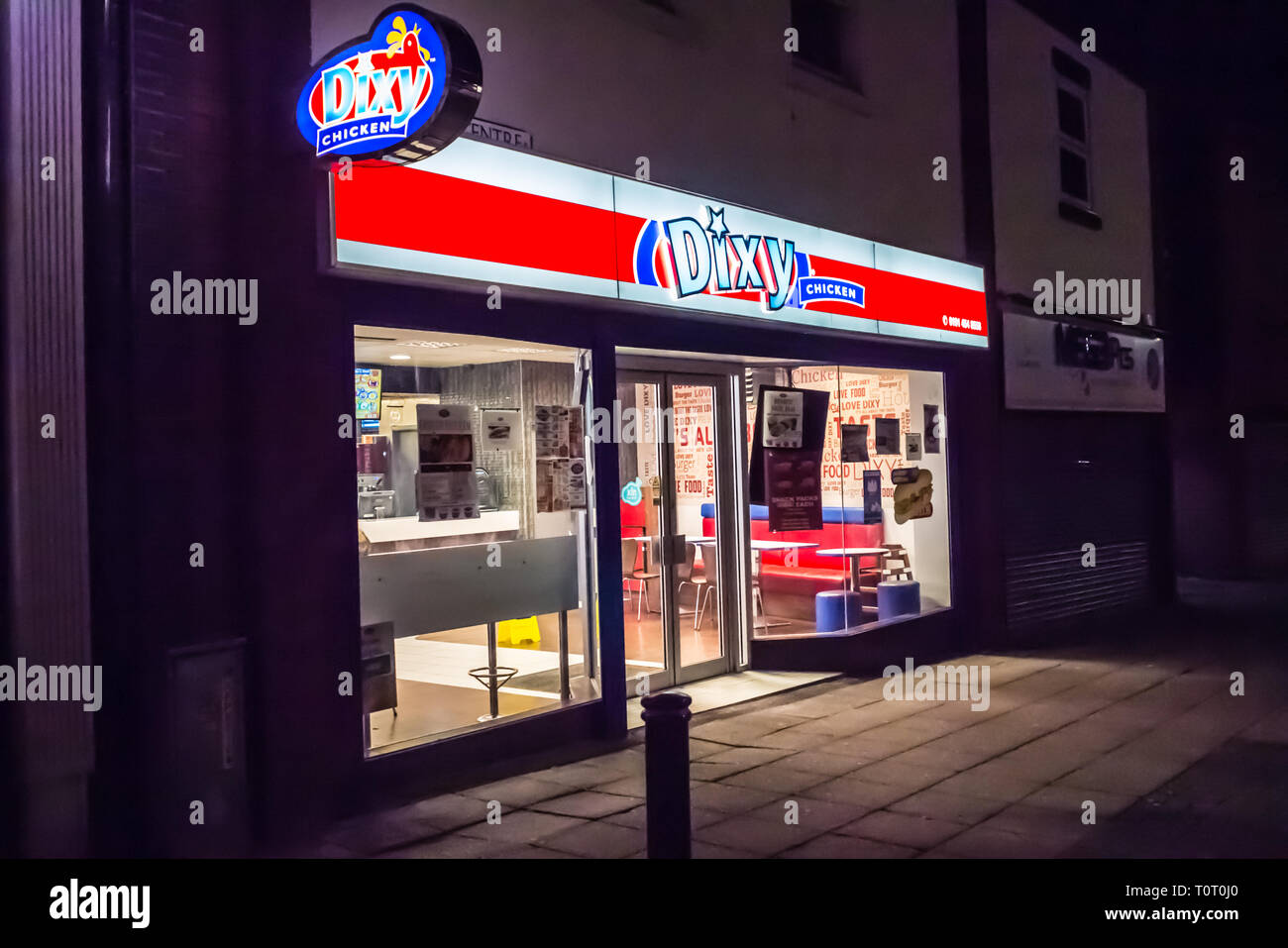 Chicken shop hi-res stock photography and images - Alamy