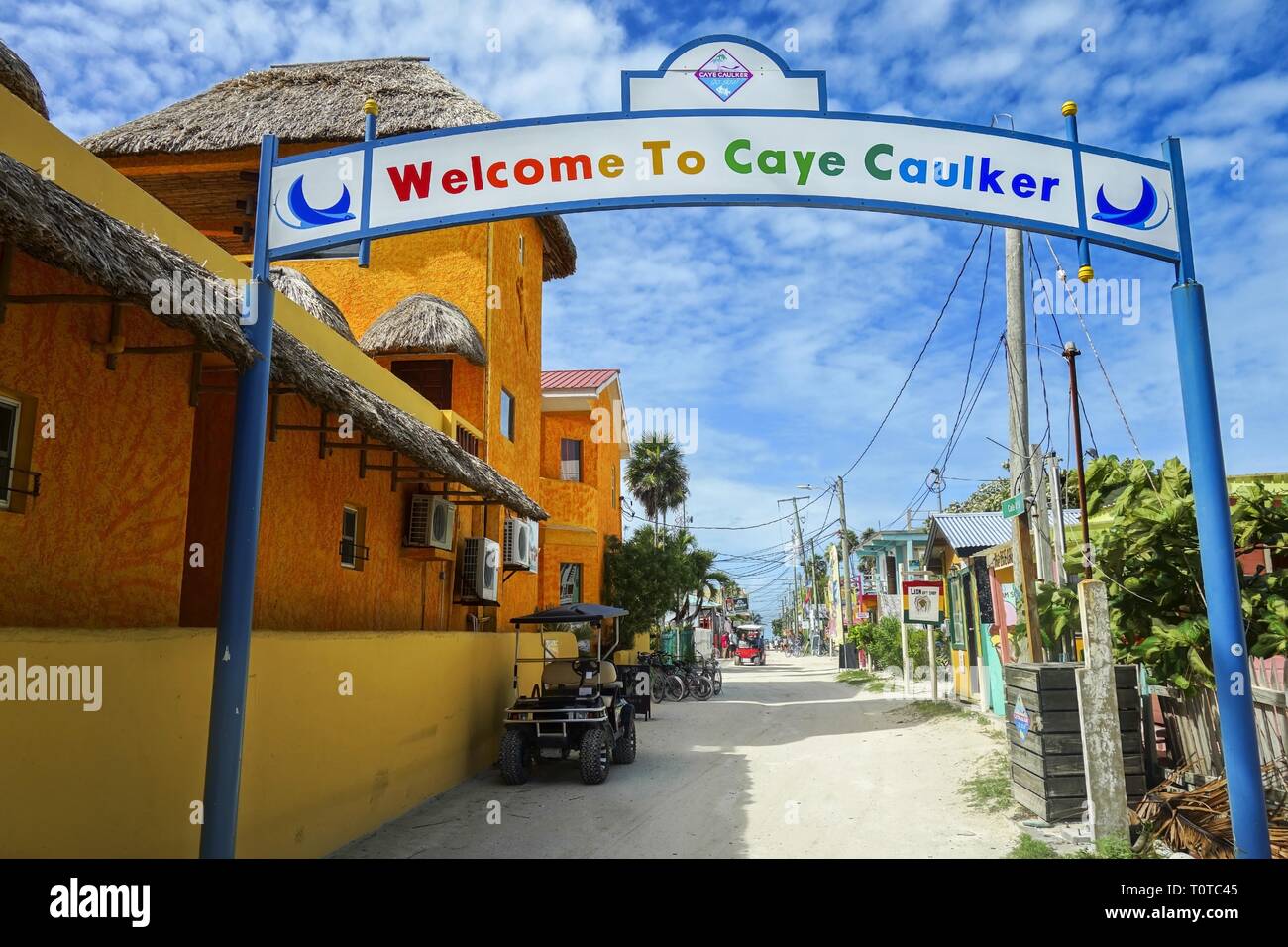 Caribbean road sign hi-res stock photography and images - Alamy