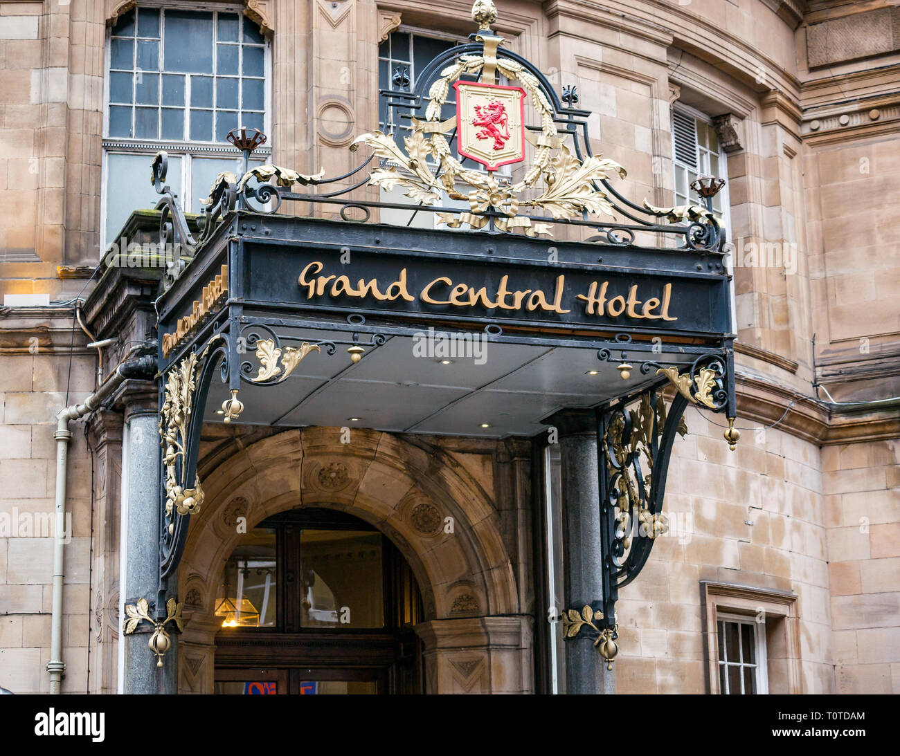 Entrance of Victorian Grand Central Hotel with decorative portico, Hope ...