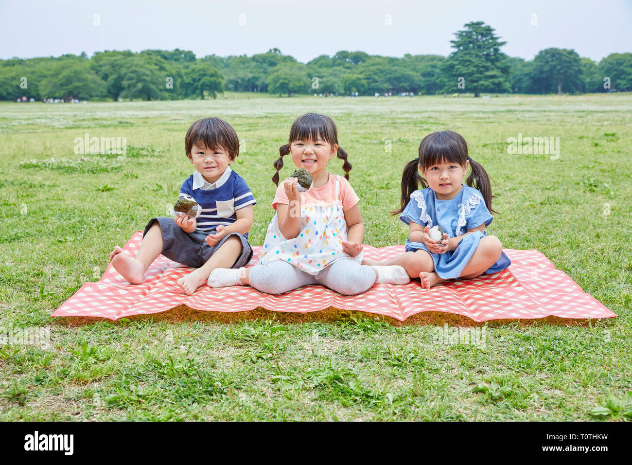 Japanese kids at a city park Stock Photo - Alamy