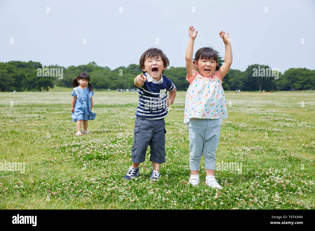 Japanese kids at a city park Stock Photo - Alamy