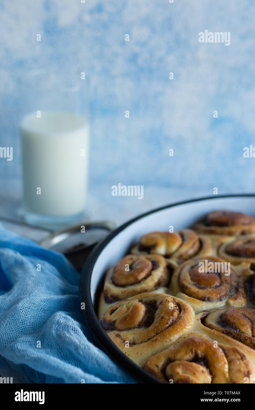Overhead cinnamon sticks hi-res stock photography and images - Alamy
