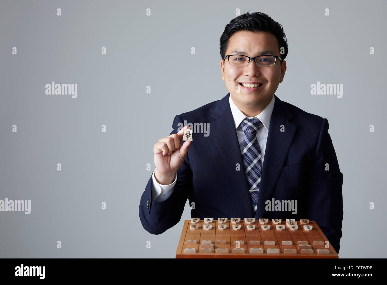 Japanese shogi player Stock Photo - Alamy