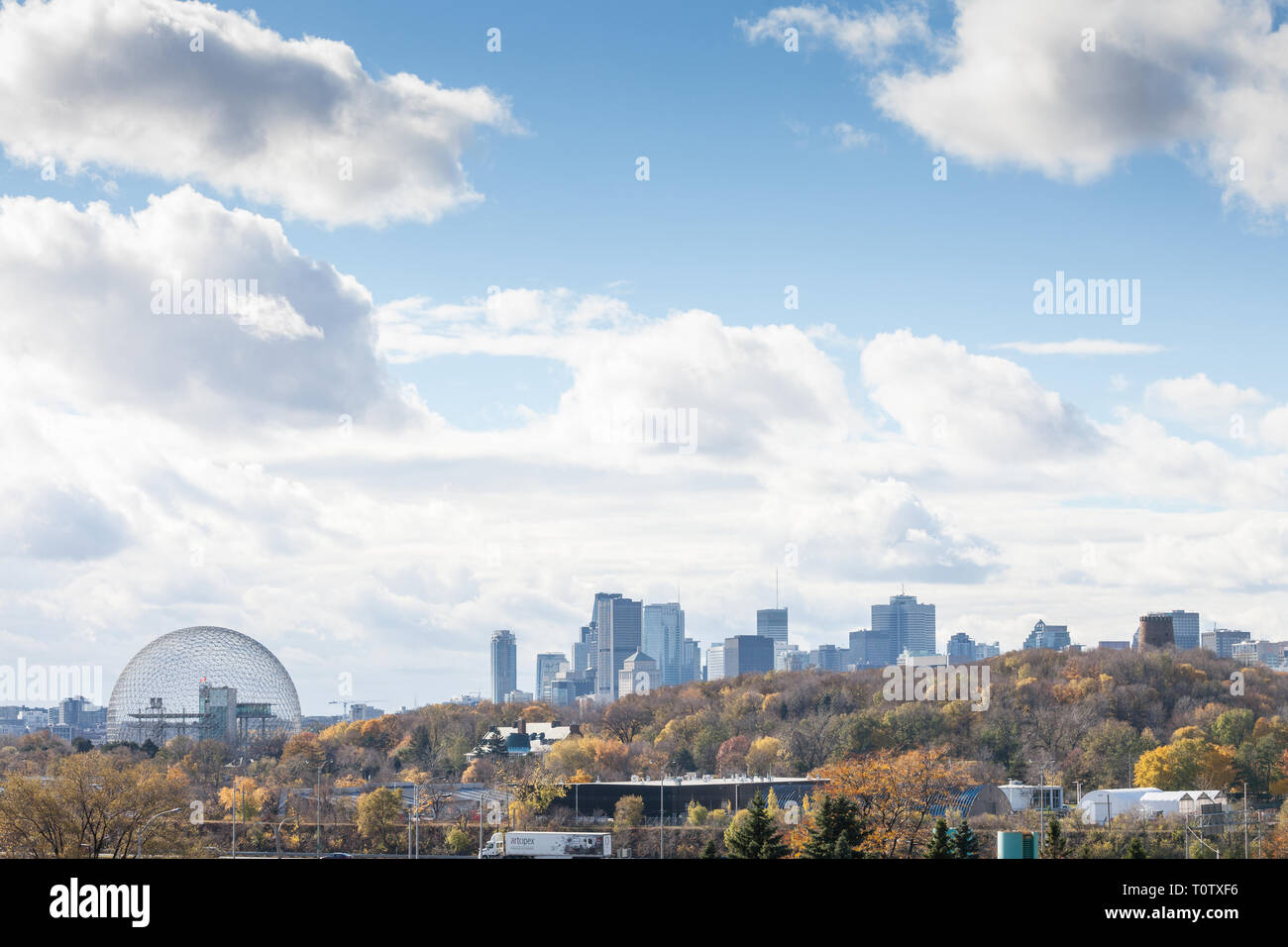 MONTREAL, CANADA - NOVEMBER 8, 2018: Montreal skyline, with iconic ...