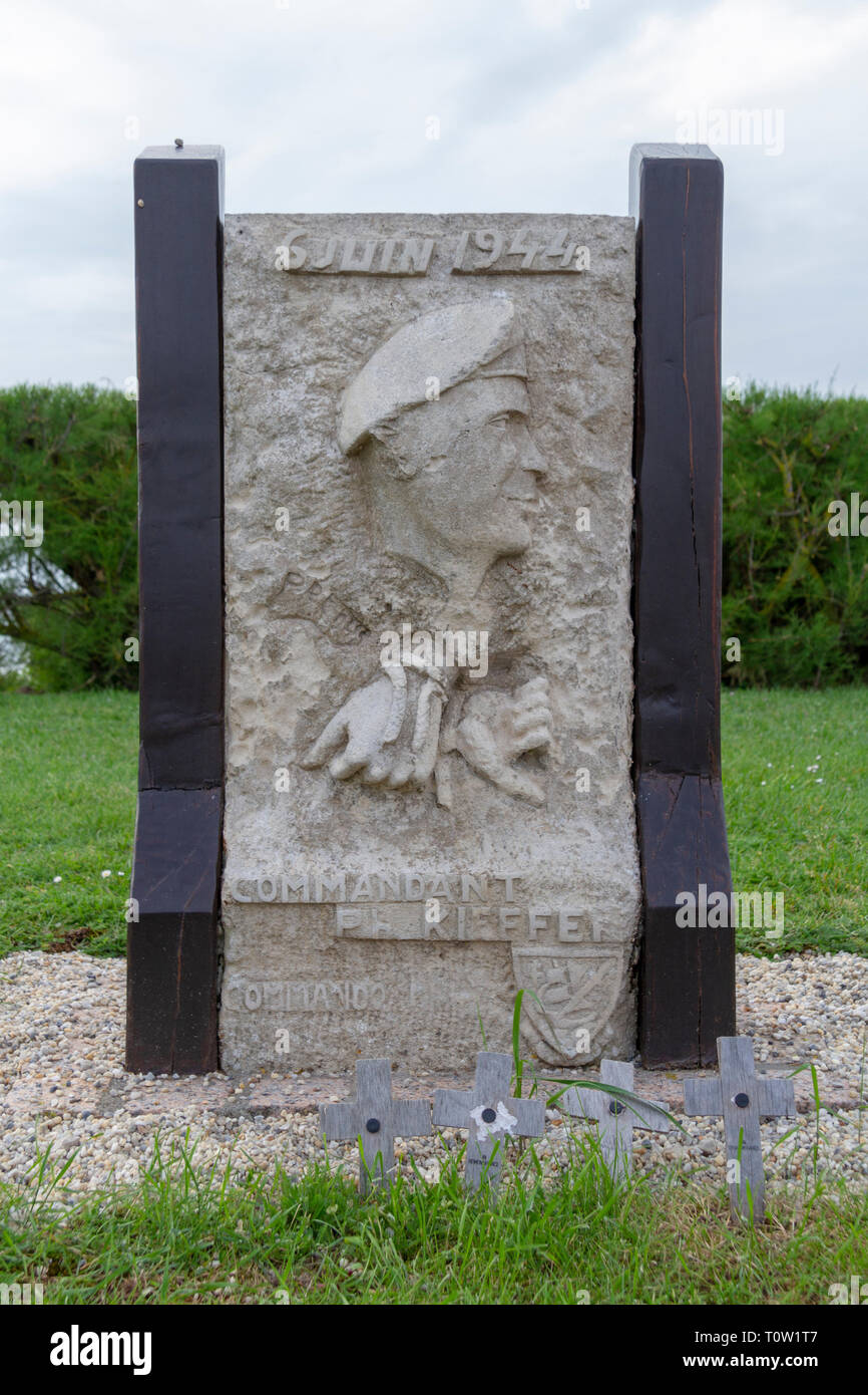 Sword beach 1944 hi-res stock photography and images - Alamy