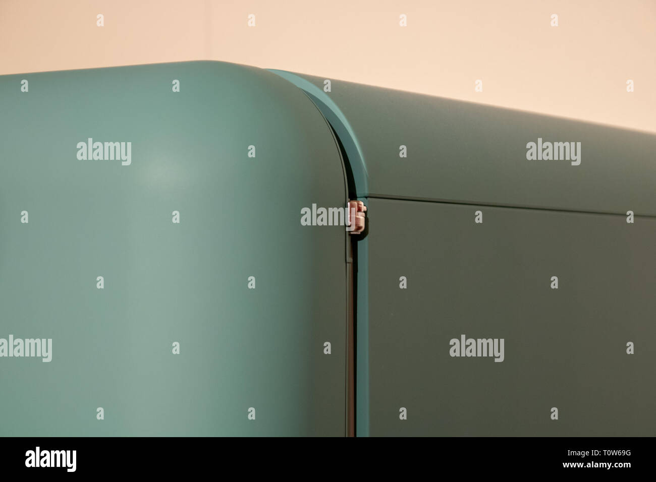 Old fridge isolated hi-res stock photography and images - Alamy