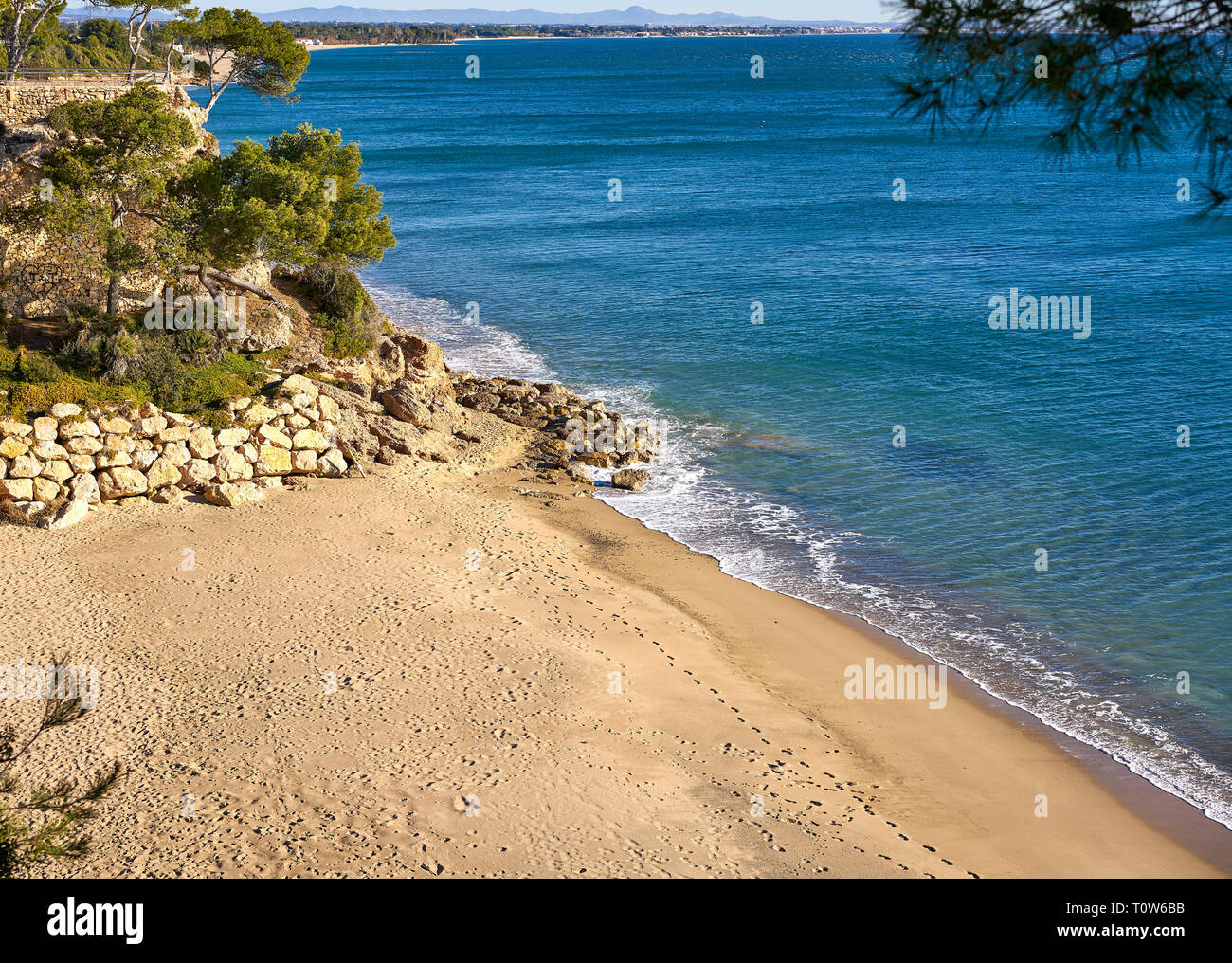 Cala Les Vienesos beach playa in Miami-Platja of Tarragona at Costa ...