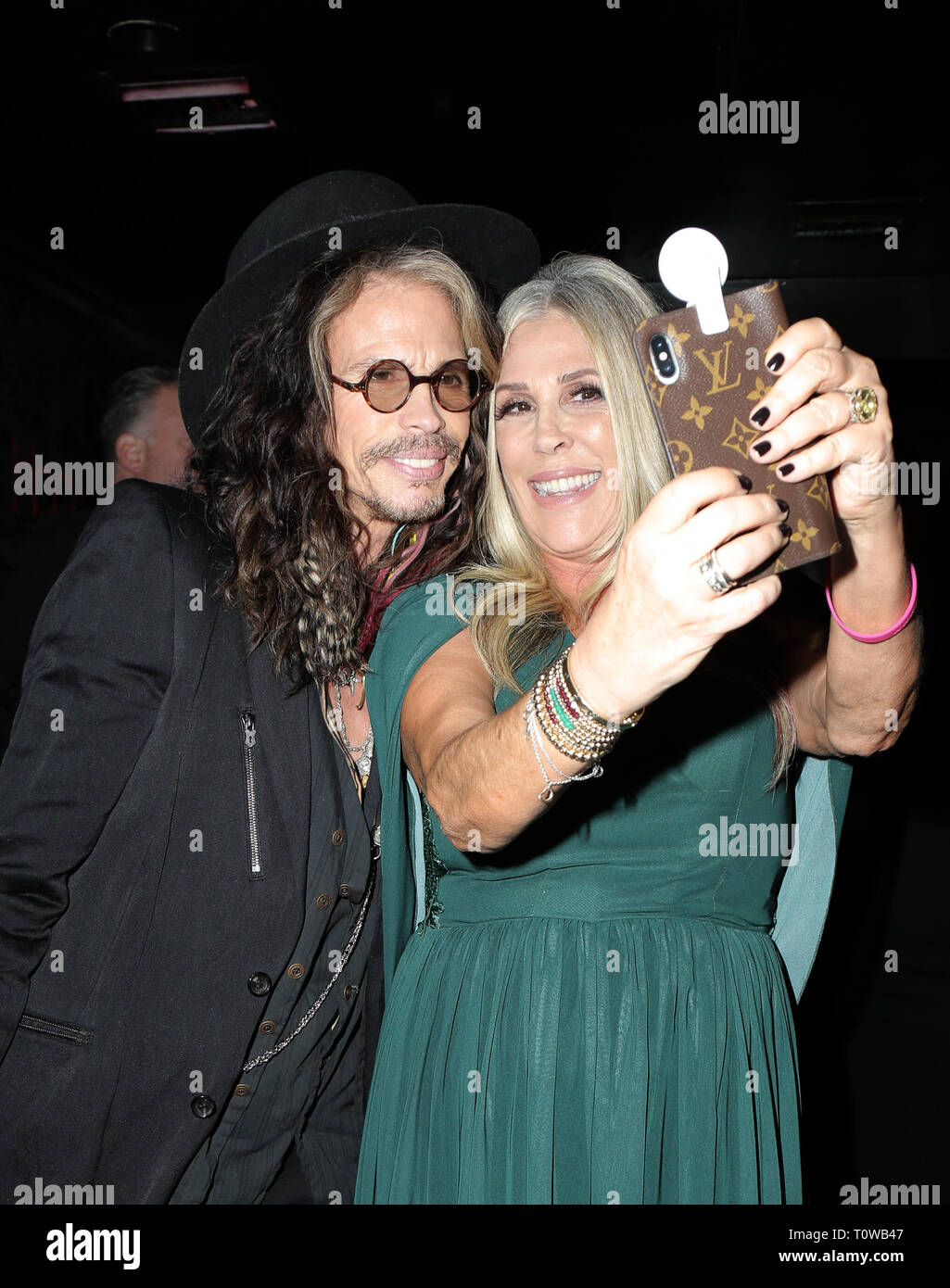 2019 Hollywood Beauty Awards Backstage Featuring: Steven Tyler, Lisa ...