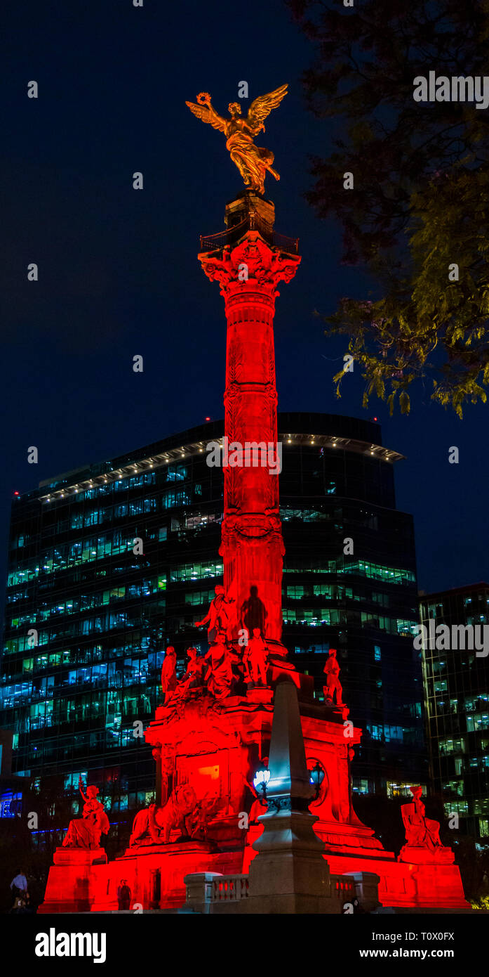 Angel of Independence monument, inaugurated in 1910 and in the heart of ...