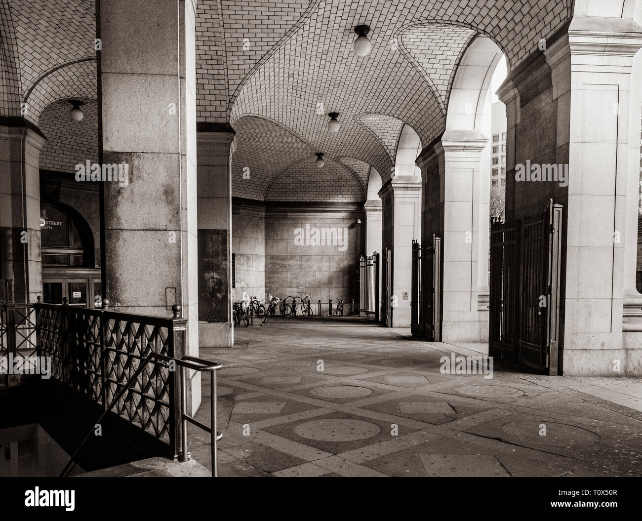 Downtown Brooklyn Subway High Resolution Stock Photography and Images ...