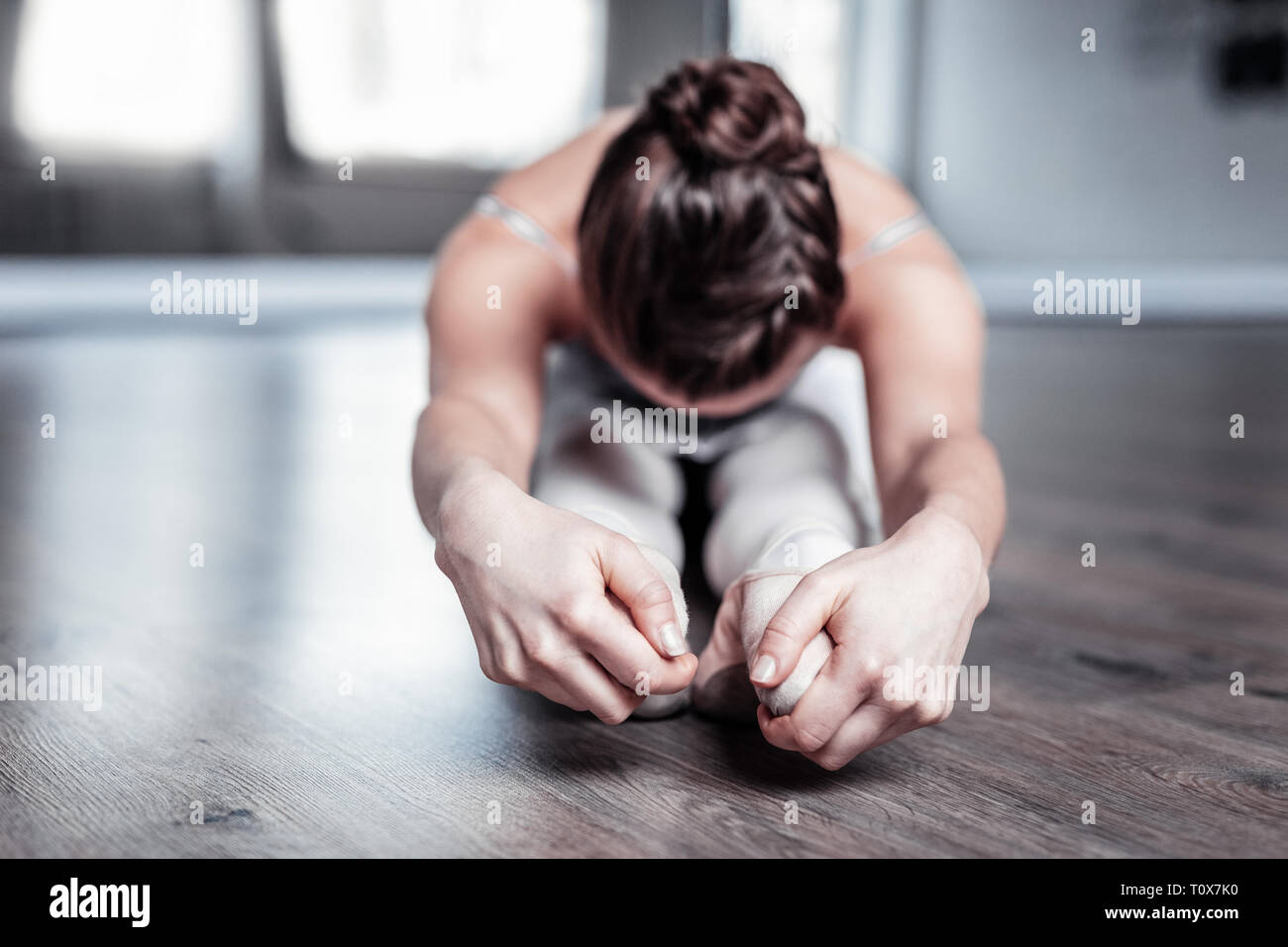 Feet touching head hi-res stock photography and images - Alamy