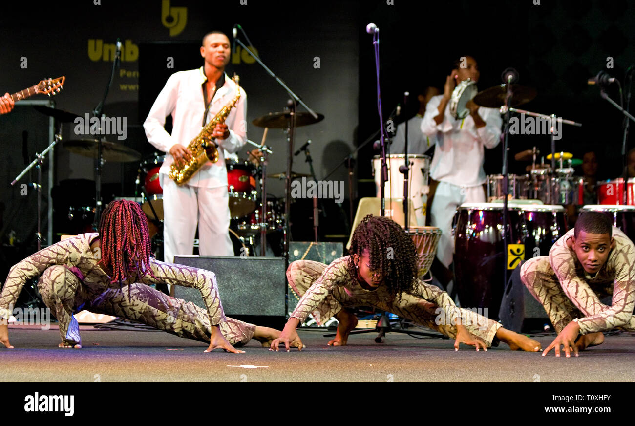 Capoeira player hi-res stock photography and images - Alamy
