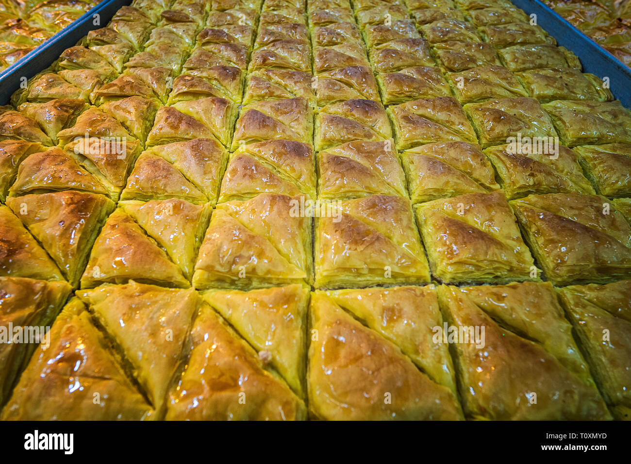Pies selling hi-res stock photography and images - Alamy