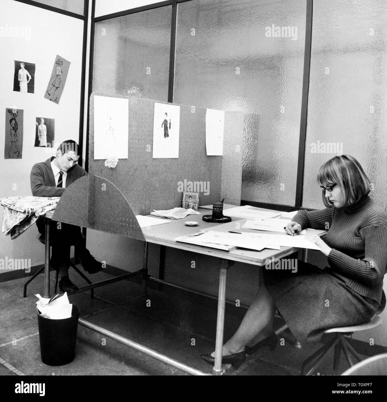 Designers working Black and White Stock Photos & Images - Alamy