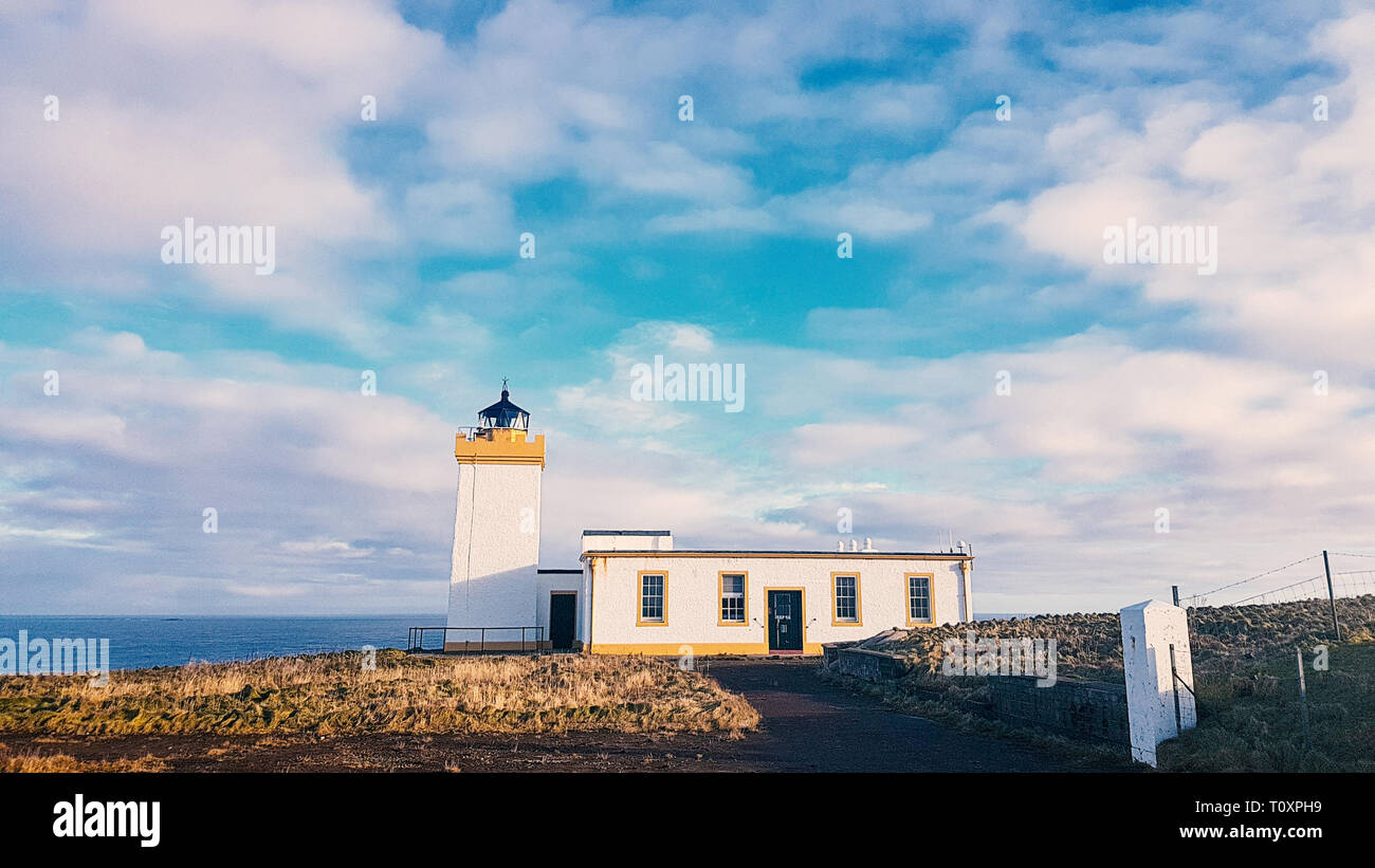 Duncansby head lighthouse in Northern Scotland Stock Photo - Alamy