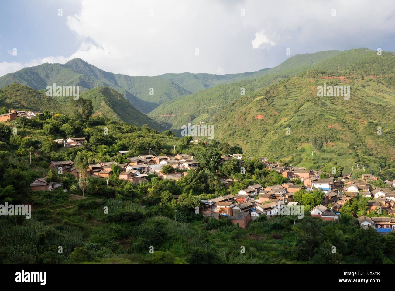 Traditional style Chinese village in remote countryside Stock Photo - Alamy