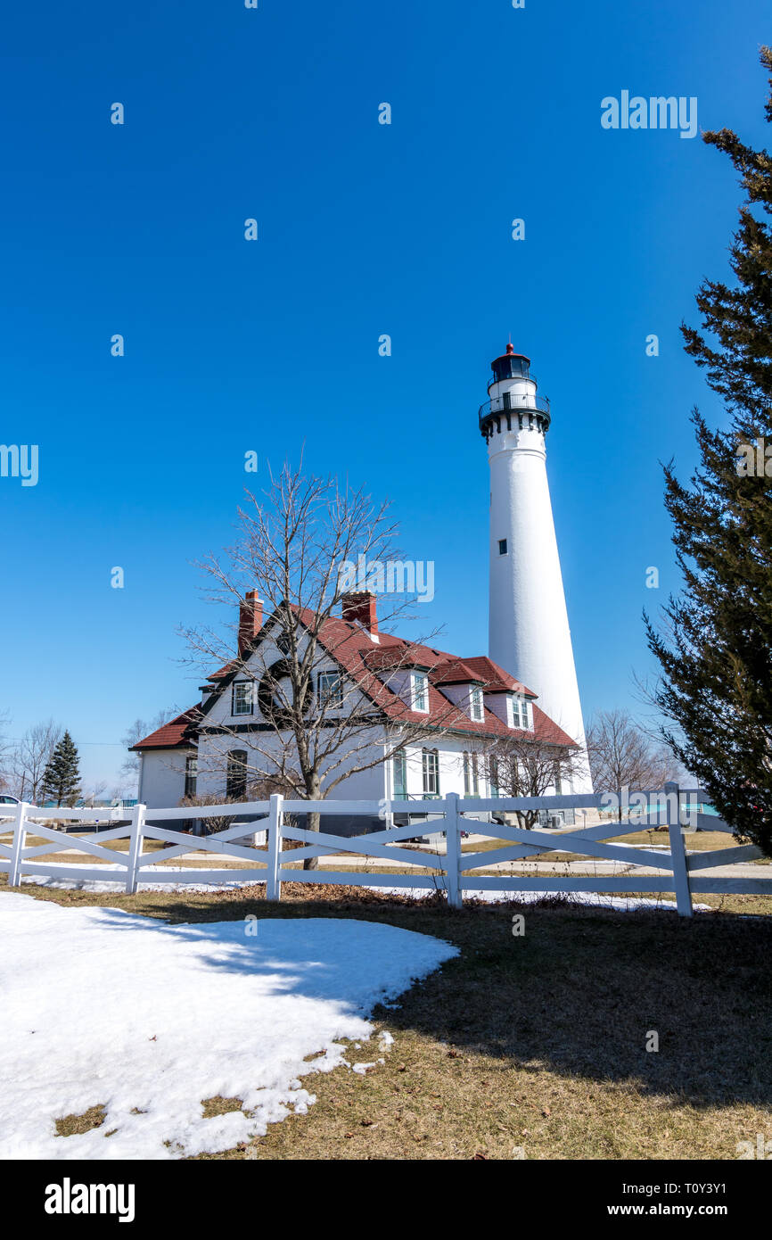 Oldest great lakes lighthouse hi-res stock photography and images - Alamy