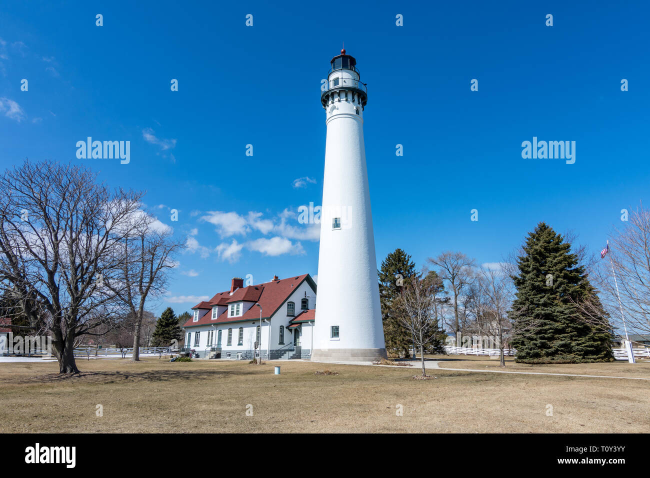 The wind point lighthouse (or windpoint light station) stands at 108 ...