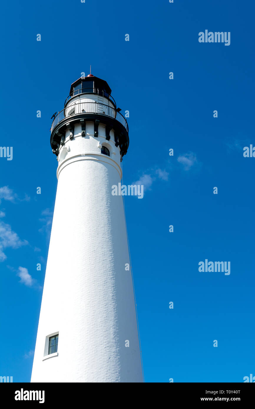 108 feet tall hi-res stock photography and images - Alamy