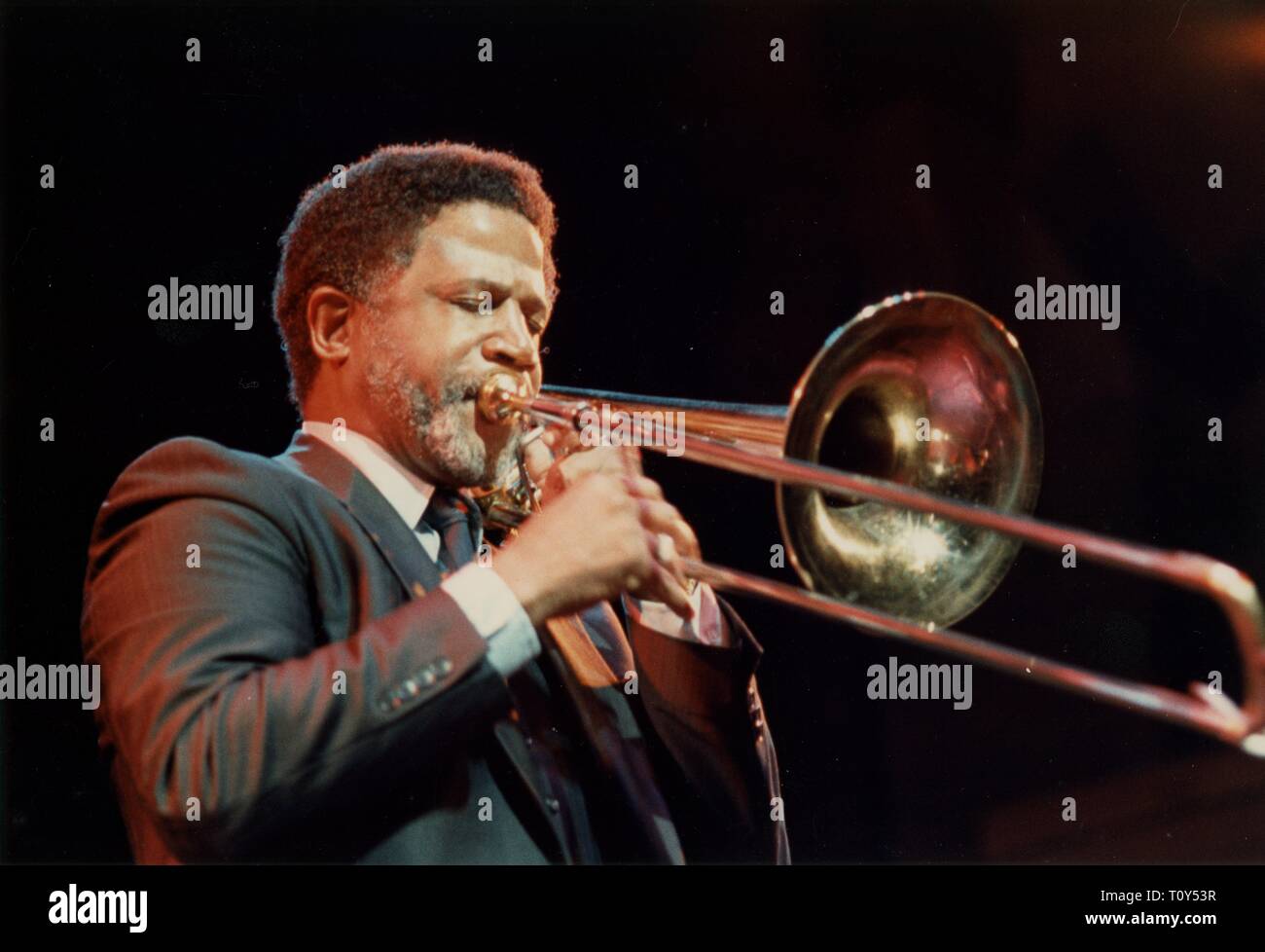 Count basie orchestra hi-res stock photography and images - Alamy