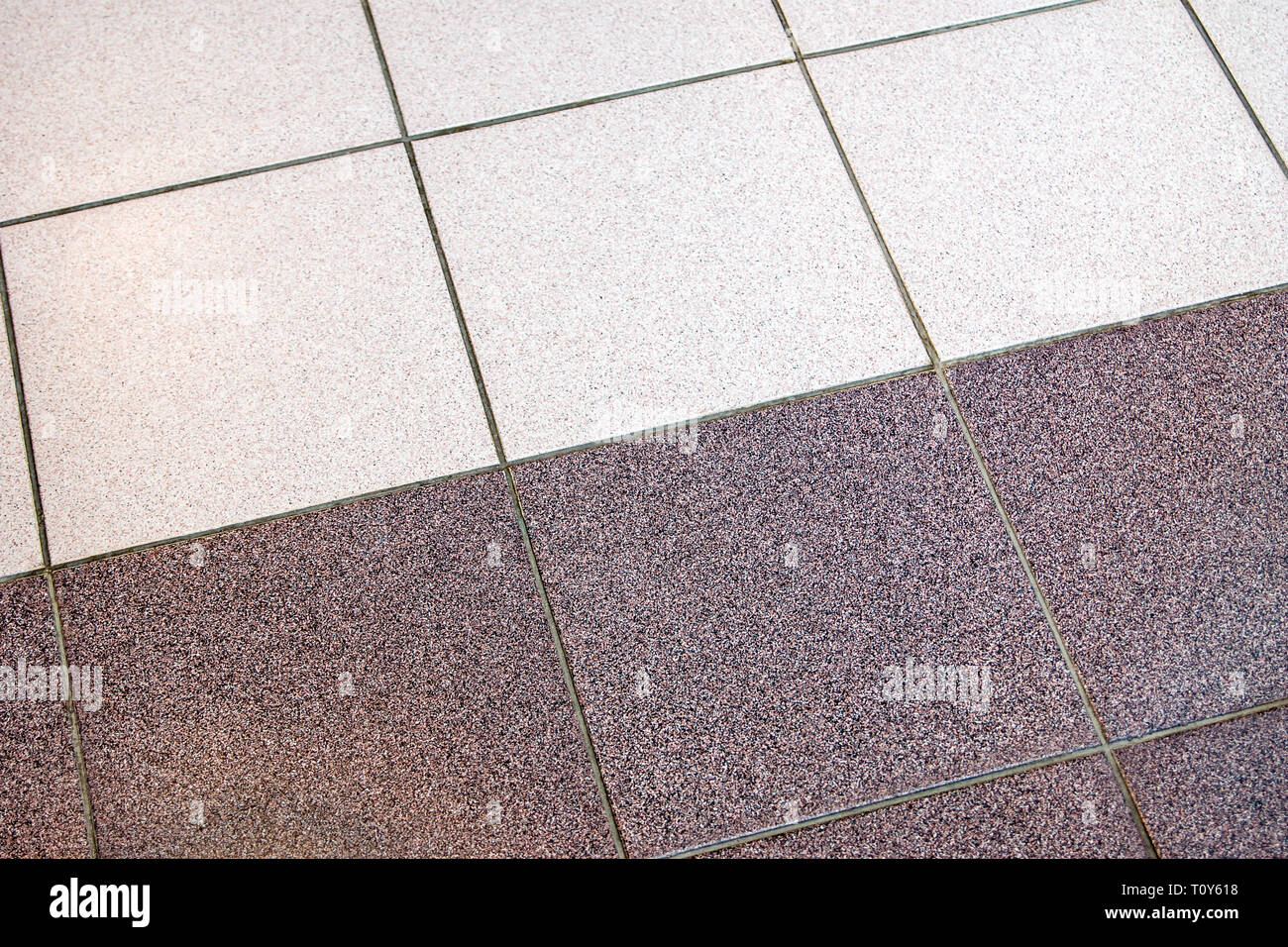 Yin and yang tile hi-res stock photography and images - Alamy