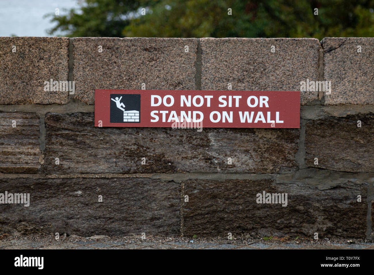 Falling wall hi-res stock photography and images - Alamy